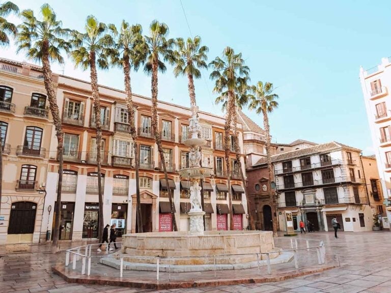 Is Malaga Worth Visiting? 14 Great Reasons To Visit