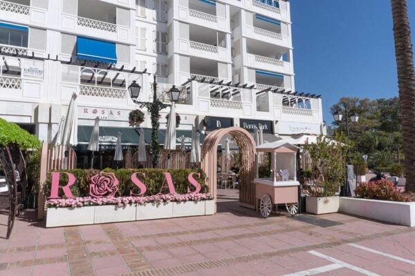 15 Stunning Marbella Instagram Spots (Map Included!)